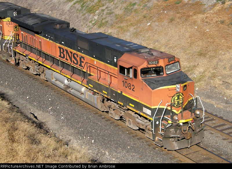 BNSF 1082